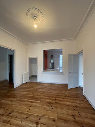 Appartement 5 pièces à Pau, Centre-ville, à louer