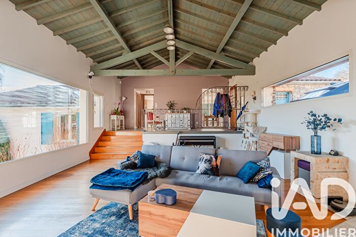 Maison à vendre - Brullioles - 6 pièces - 4 chambres