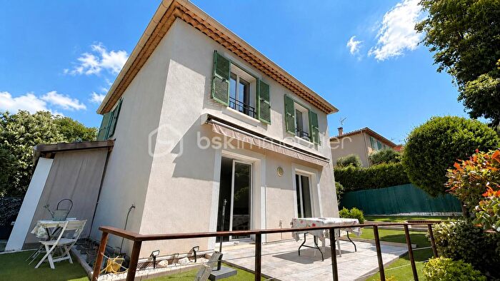 Maison 4 pièces à Saint-Paul-de-Vence, à vendre