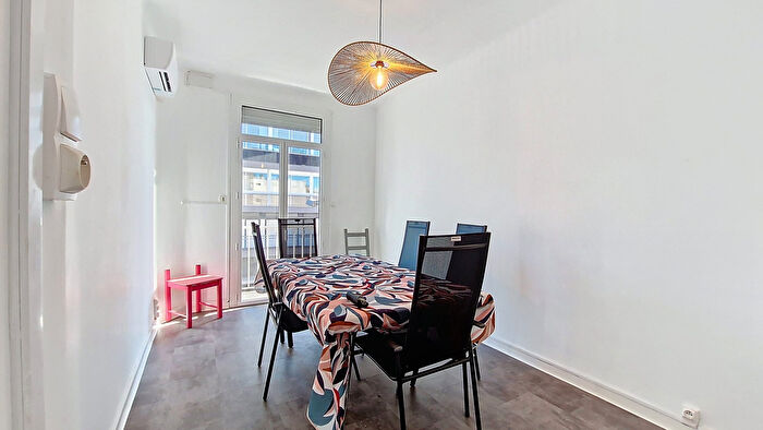 Appartement à louer - Perpignan, Saint-Martin - 4 pièces - 3 chambres