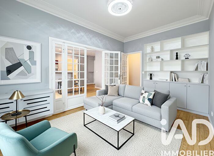 Appartement à vendre - Vanves, Plateau de Vanves - 3 pièces - 2 chambres