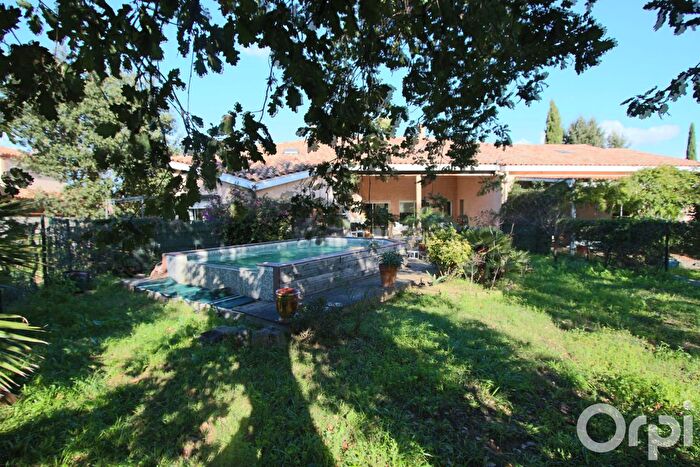 Maison à vendre - Laroque-des-Albères - 9 pièces - 6 chambres