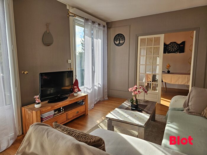 Appartement à vendre - Fougères, Montaubert, Rillé, Saint-Sulpice - 2 pièces - 1 chambre