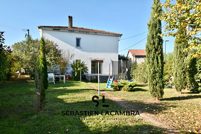 Maison à vendre - Saint-Juéry - 6 pièces - 5 chambres