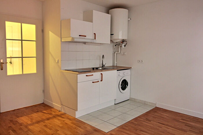 Appartement à louer - Suresnes, Cité Jardins - 1 pièce