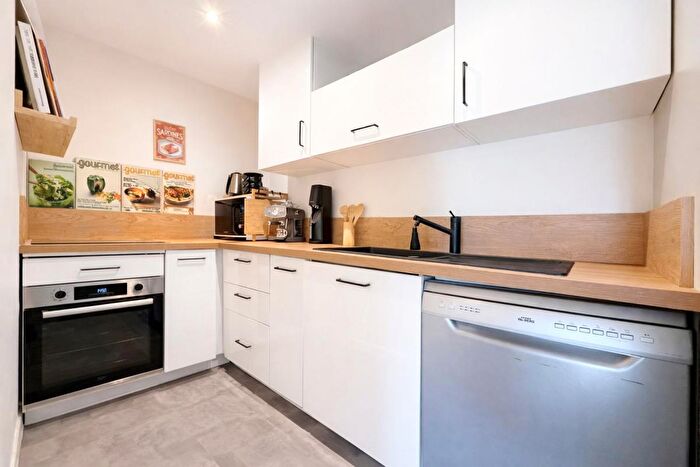 Appartement 3 pièces à vendre - Villiers-sur-Marne, Centre-ville