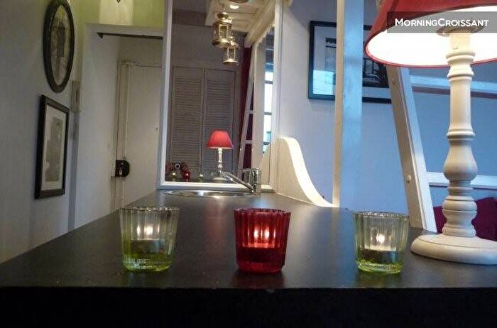 Appartement à louer - Chateau dEau-Lancry, Paris ème arrondissement - 1 pièce