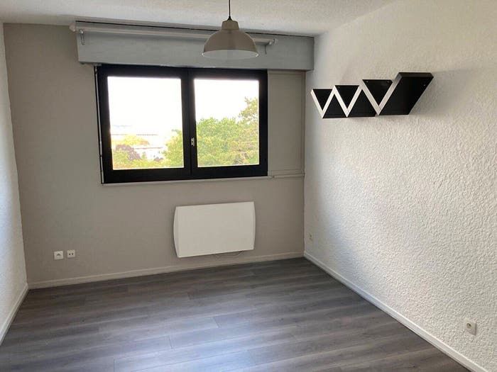 Brabois-Bois le Duc-Sapinière, Vanduvre-lès-Nancy - Appartement 1 pièce à louer