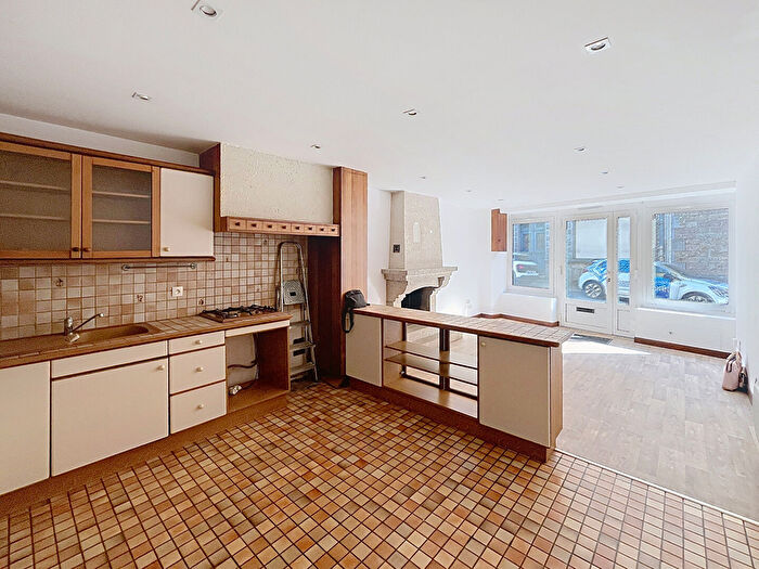 Maison à louer - Saint-Germain-en-Coglès - 2 pièces - 1 chambre