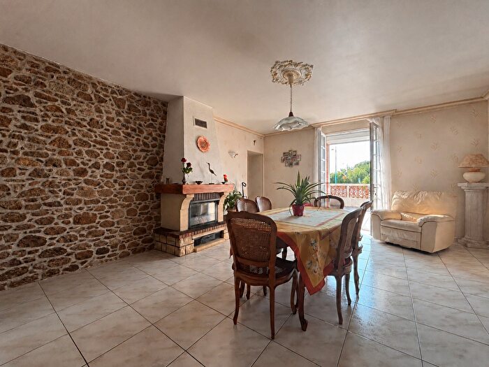 Maison 7 pièces à vendre - Saint-Michel-Mont-Mercure
