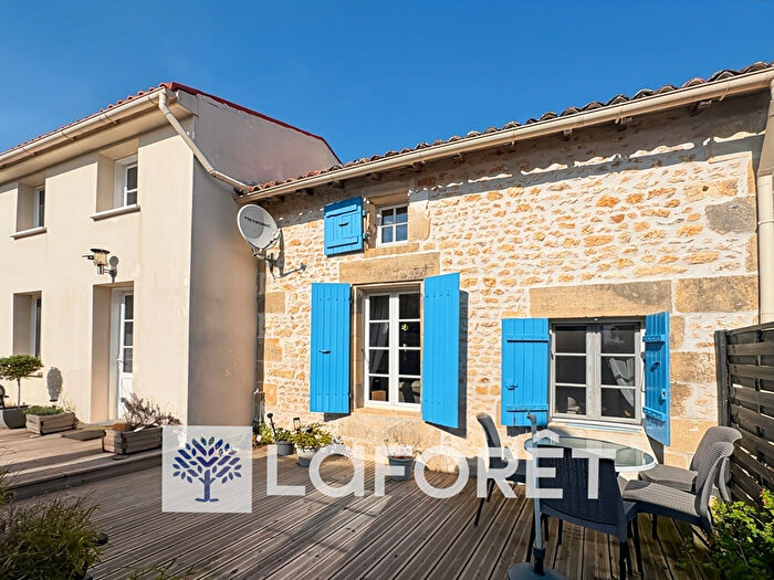 Maison à vendre - Saint-Germain-du-Seudre - 3 pièces - 1 chambre