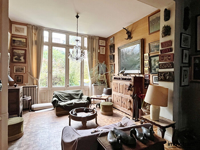 Maison à vendre - Roubaix - 7 pièces - 6 chambres