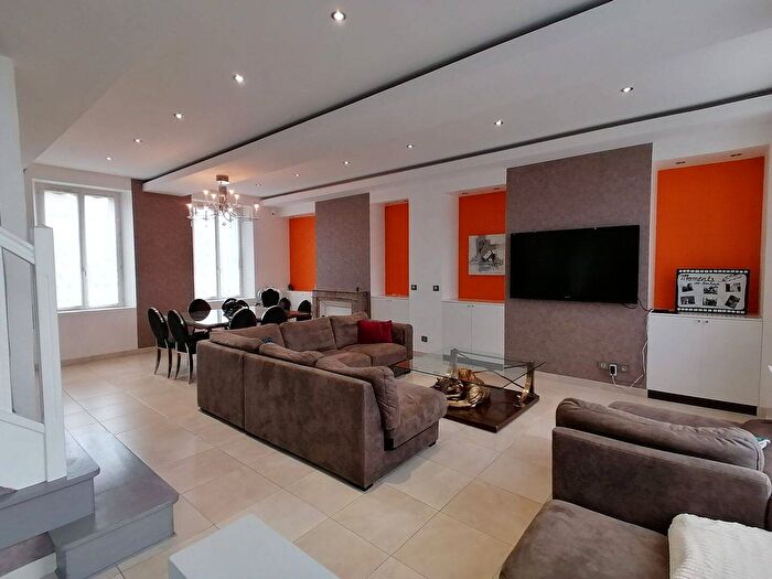 Fontvannes : Maison 6 pièces à louer
