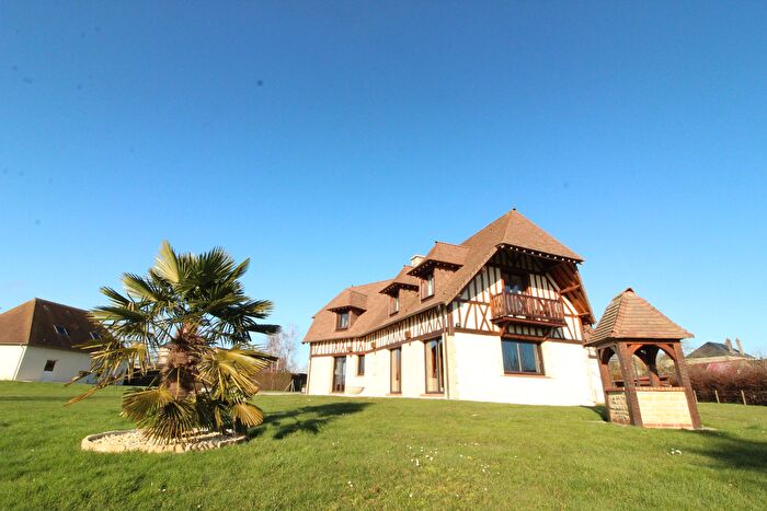 Pacy-sur-Eure : Maison 7 pièces à vendre