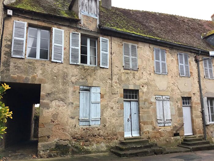 Maison à vendre - Saint-Benoît-du-Sault - 6 pièces - 2 chambres