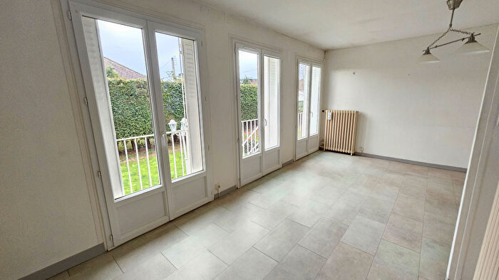 Maison à louer - Gaillon - 4 pièces - 3 chambres