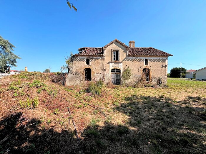 Maison 4 pièces à Caussade-Rivière, à vendre
