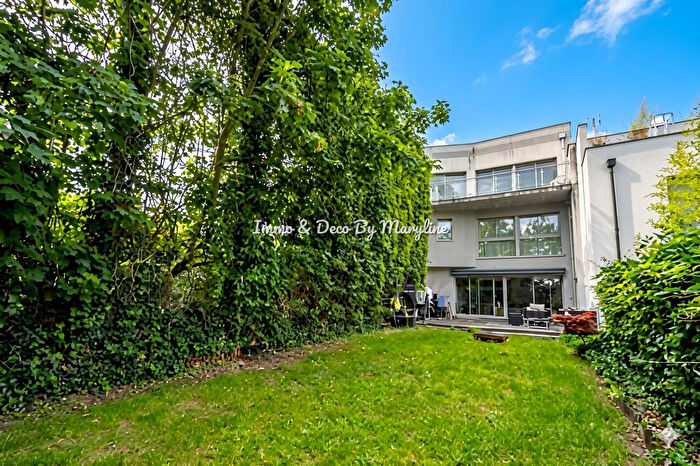 Champigny-sur-Marne, Quatre Cités, Simonettes : Maison 7 pièces à vendre