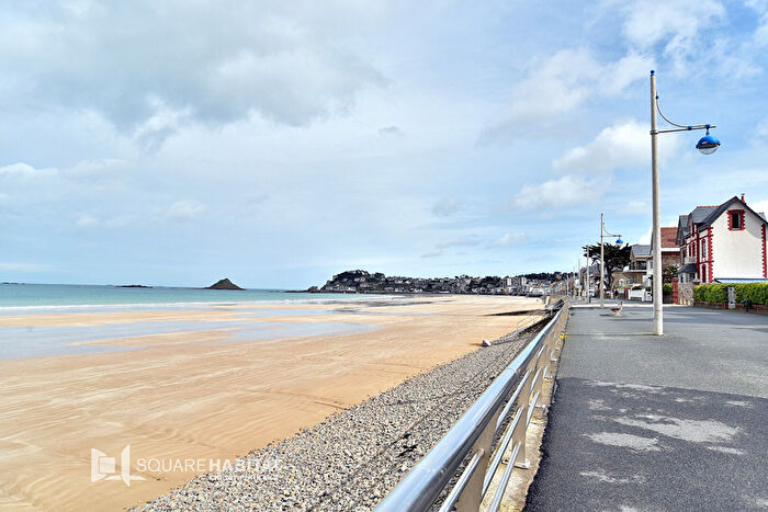 Appartement à vendre - Pléneuf-Val-André - 4 pièces - 3 chambres