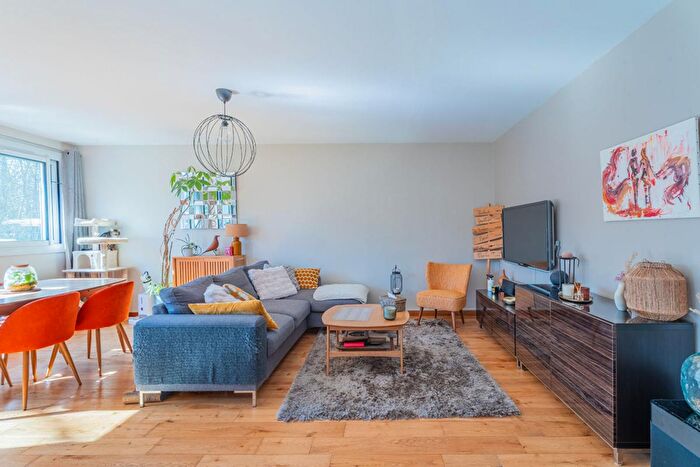 Appartement 3 pièces à vendre - Sèvres, Les Bruyères