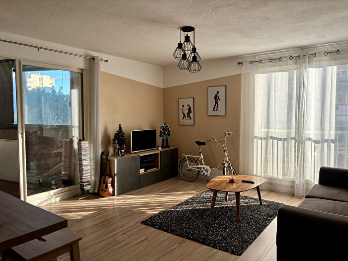 Appartement à vendre - La Seyne-sur-Mer, Nord - 3 pièces - 2 chambres