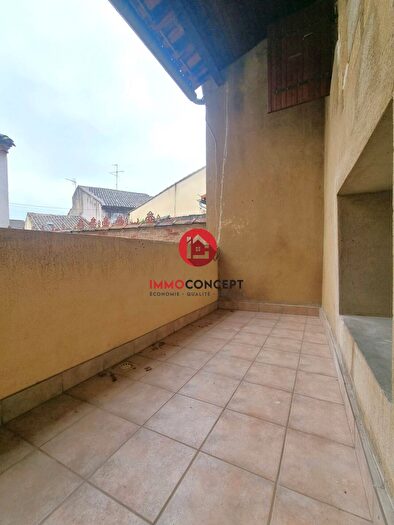 Maison à louer - Roquemaure - 3 pièces - 2 chambres