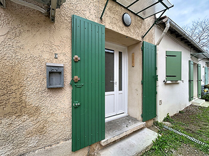 Appartement à louer - Miramas, La Levée - 1 pièce - 1 chambre