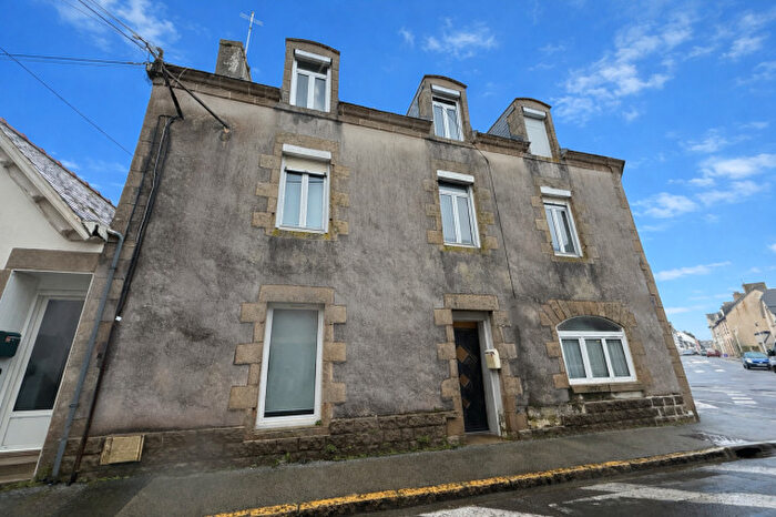 Maison à vendre - Guilvinec - 6 pièces - 5 chambres