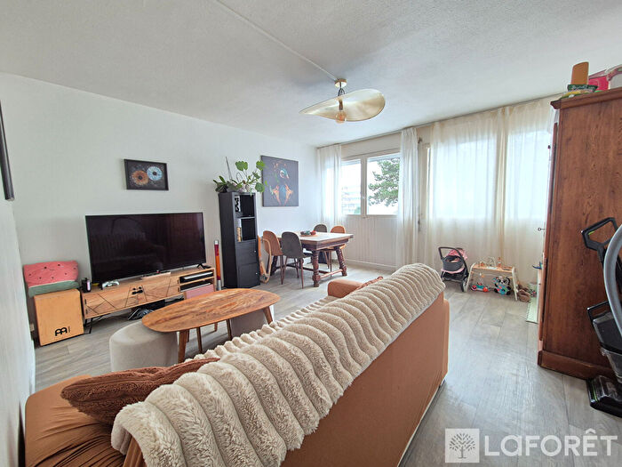 Appartement à vendre - Palaiseau, Est - 3 pièces - 2 chambres