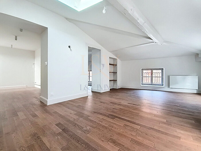 Appartement à vendre - Mâcon, Centre-ville - 3 pièces - 2 chambres