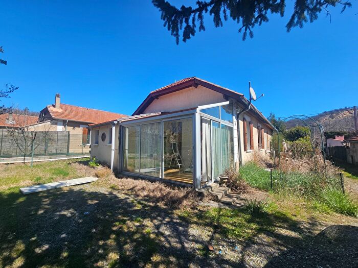 Maison à vendre - Saint-Maime - 3 pièces - 2 chambres