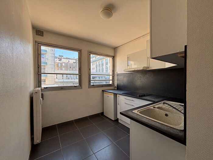 Appartement 2 pièces à Angers, à vendre