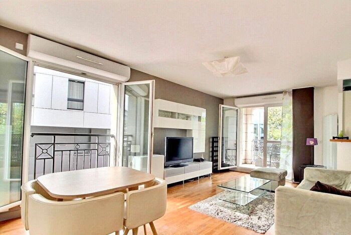 Appartement 3 pièces à Corentin Celton, Issy-les-Moulineaux, à louer