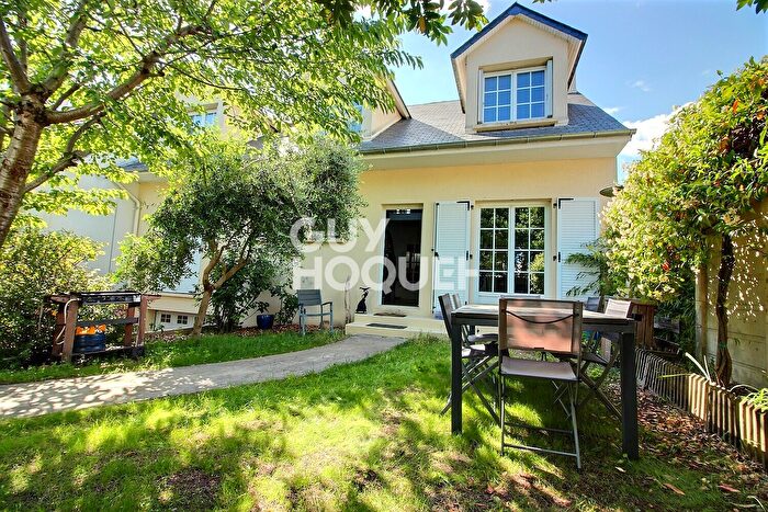 Maison 10 pièces à vendre à Rueil-Malmaison, Coteaux