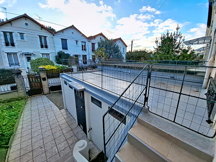 Maison à vendre - Cachan, Ouest Nord - 4 pièces - 3 chambres