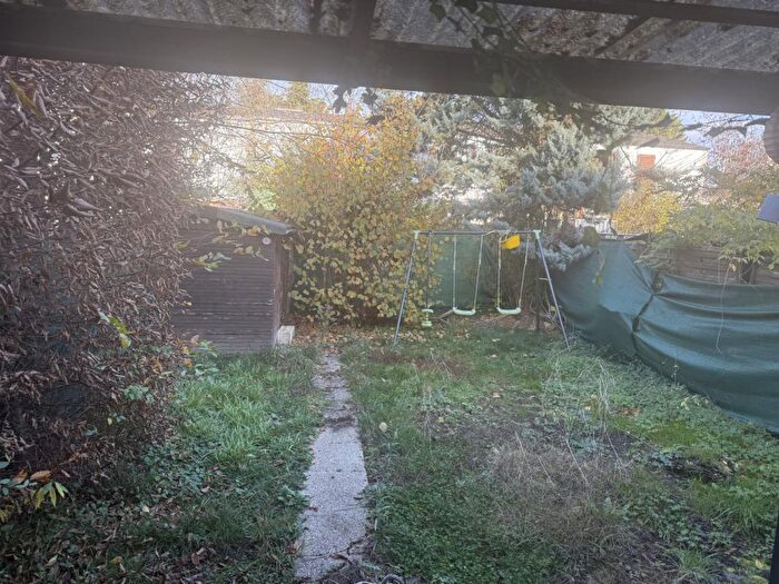 Maison à louer - Épinay-sous-Sénart, La Croix Rochopt - 5 pièces - 3 chambres