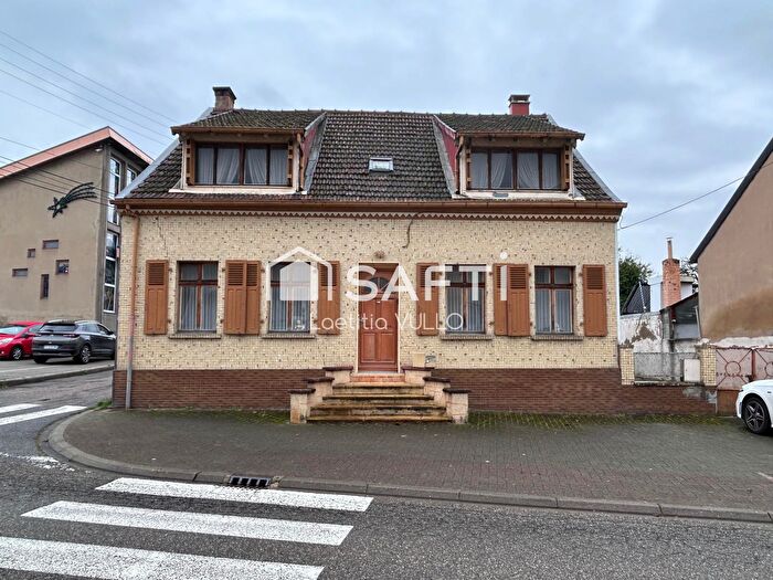 Maison 8 pièces à vendre à Petite-Rosselle