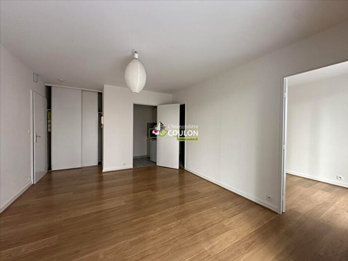 Appartement à louer - Clermont-Ferrand, Jaude, Fontgiève Saint-Alyre - 2 pièces - 1 chambre