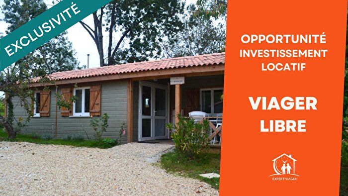 Maison 7 pièces à vendre - Saint-Germain-de-Lusignan