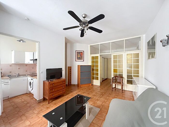 Paris 2ème, Sentier : Appartement 1 pièce à vendre