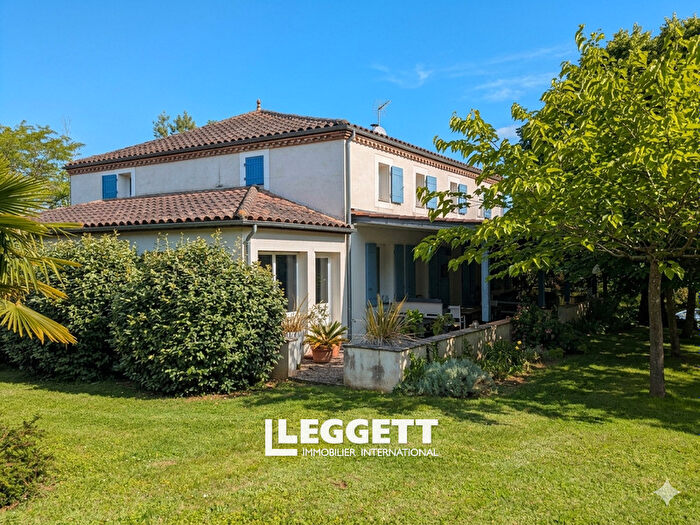 Maison 15 pièces à vendre - Pinel-Hauterive
