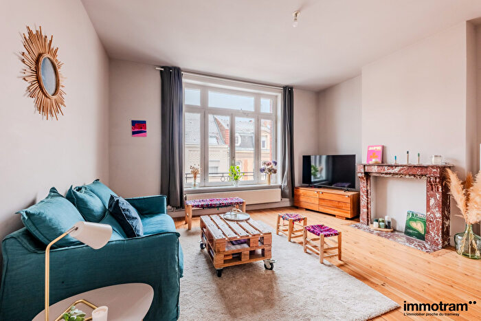 Appartement à vendre - La Madeleine - 5 pièces - 4 chambres