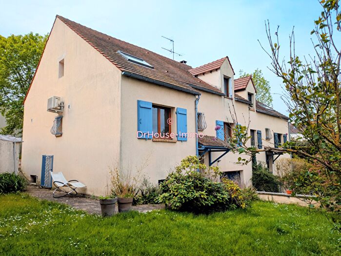 Maison 6 pièces à Orgeval, à vendre