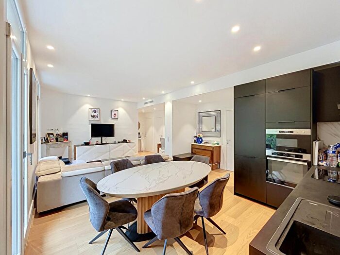 Appartement 5 pièces à Cannes, Petit Juas, à vendre
