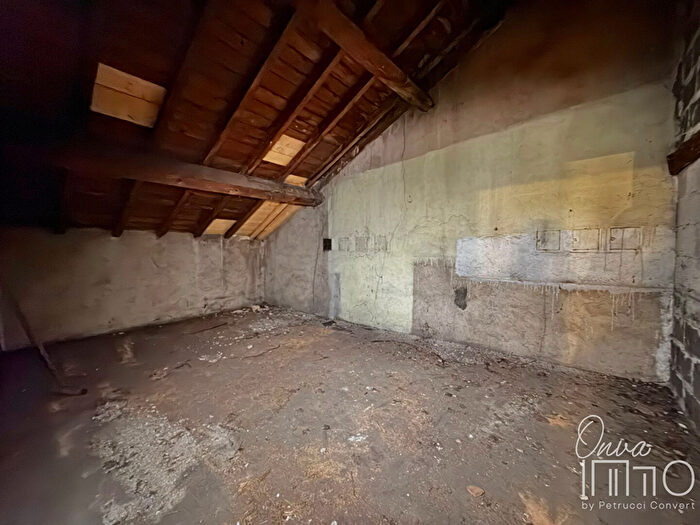 Appartement à vendre - Villefranche-sur-Saône, Ouest - 1 pièce