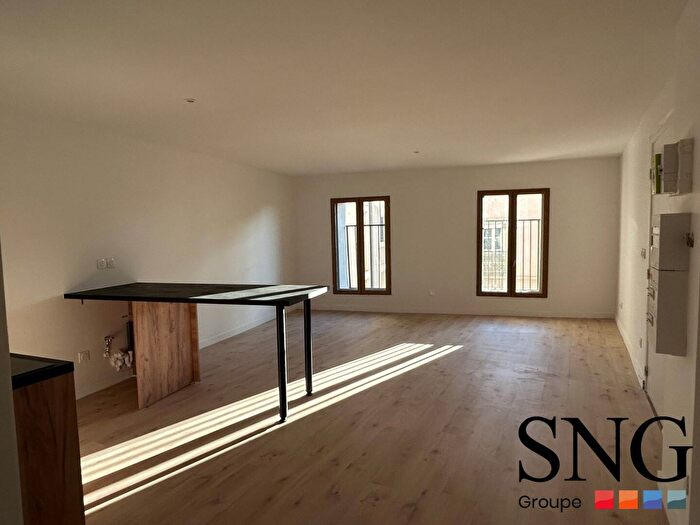 Appartement à louer - Allées Paul Riquet, Béziers - 2 pièces - 1 chambre