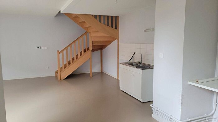 Appartement à louer - Cité Bretonnie-Chatelet-Favieres-Conches, Montluçon - 3 pièces - 2 chambres