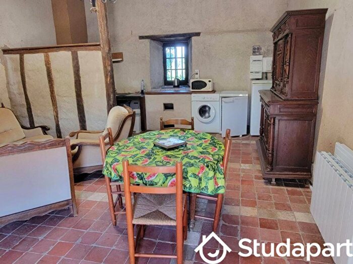 Coulonges-Thouarsais : Appartement 2 pièces à louer