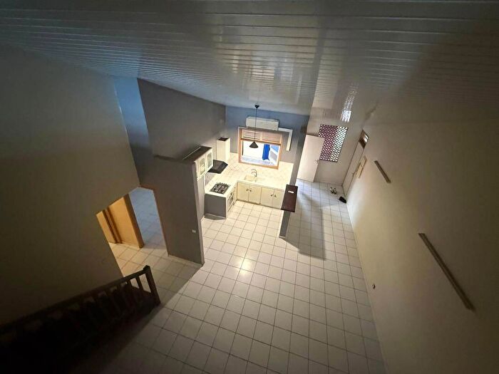 Saint-Laurent-du-Maroni : Appartement 3 pièces à louer