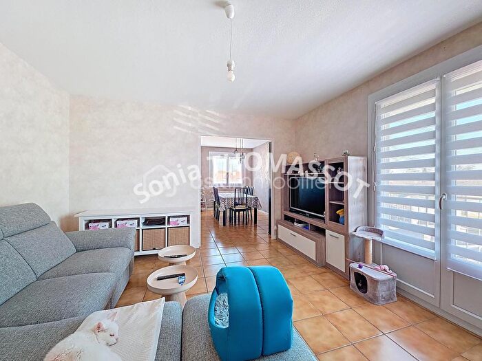 Appartement à vendre - Longvic - 5 pièces - 3 chambres